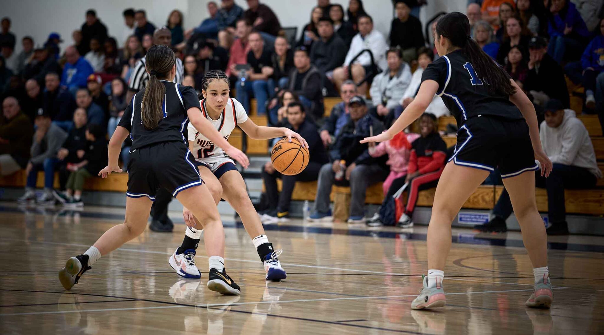 Best Basketball School in Los Angeles | Rolling Hills Prep | Rolling ...